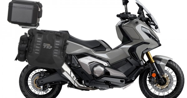 Complete set of SHAD TERRA TR40 adventure saddlebags and SHAD TERRA ...